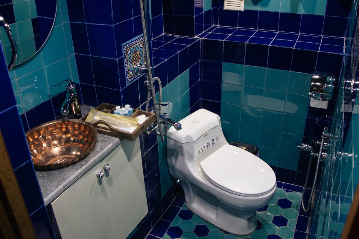 Triple Room – Master Reza Arham Sadr - بوتیک هتل طاووسیه